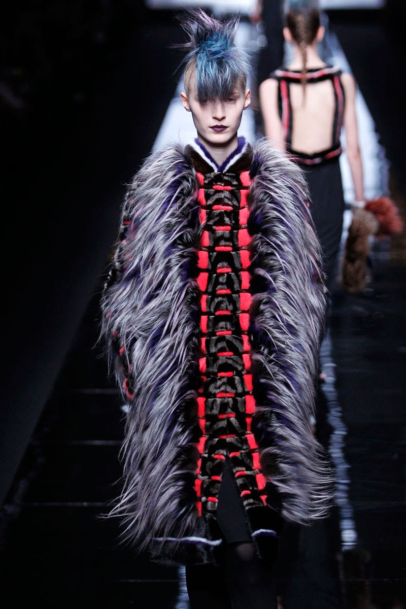 World of Fashion: Fashion trend: Riot Girl Trend