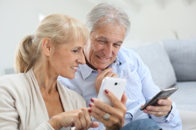Smart Phones, Smart Seniors: How Technology is Helping Older People ...