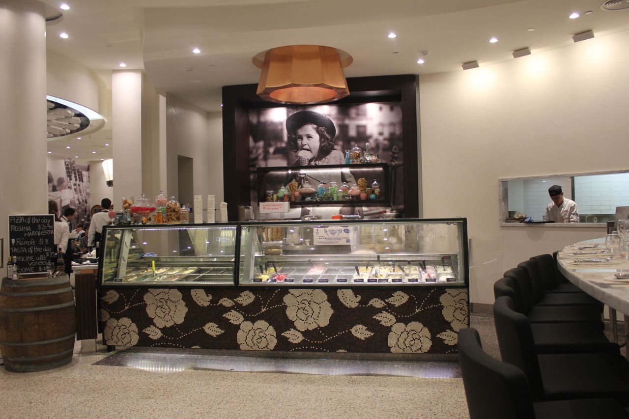 Green Gourmet Giraffe: Brunetti - an iconic Italian cafe
