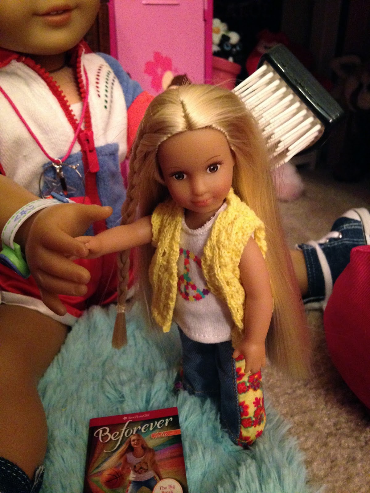 Freely Felicity: I GOT JULIE!!