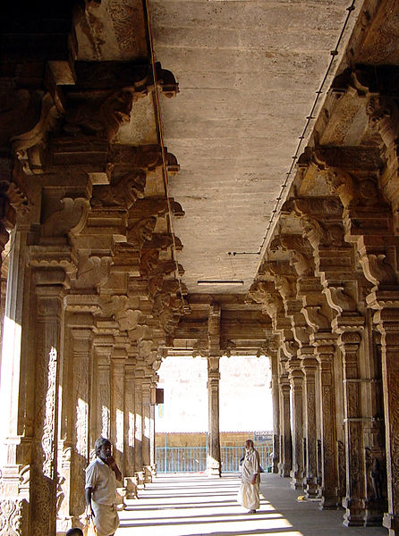 Tamilnadu Tourism: Ranganathaswamy Temple, Srirangam – Garuda Shrine