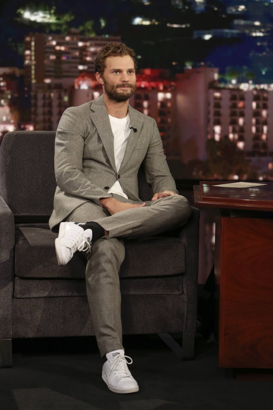JIMMY KIMMEL LIVE | JAMIE W NOWYM ODCINKU PROGRAMU (22.10) - Jamie ...
