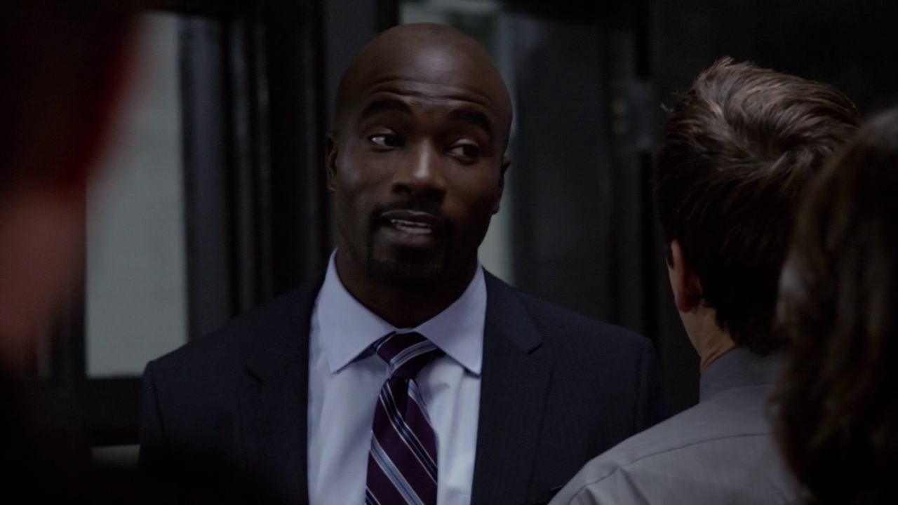 Review The Following 1x08