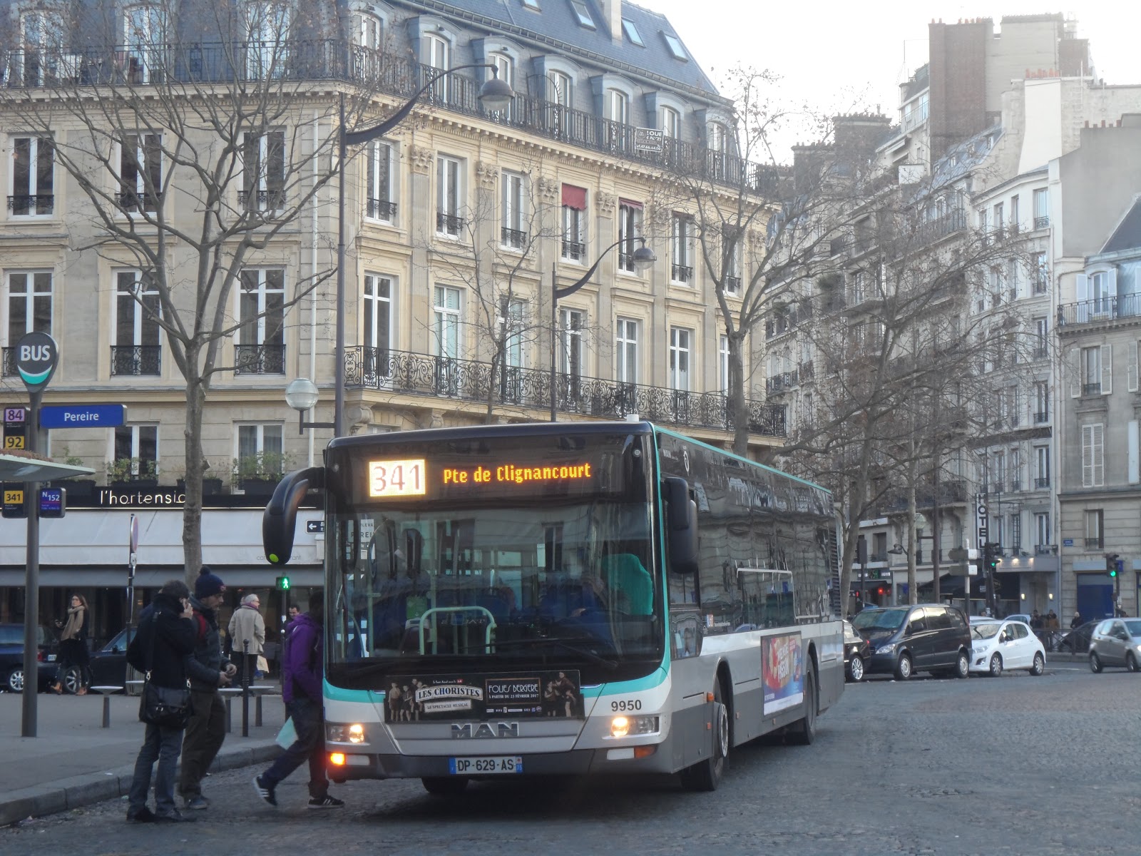 L'arrivée des Bolloré Bluebus 12m sur la ligne de bus RATP 341 ...