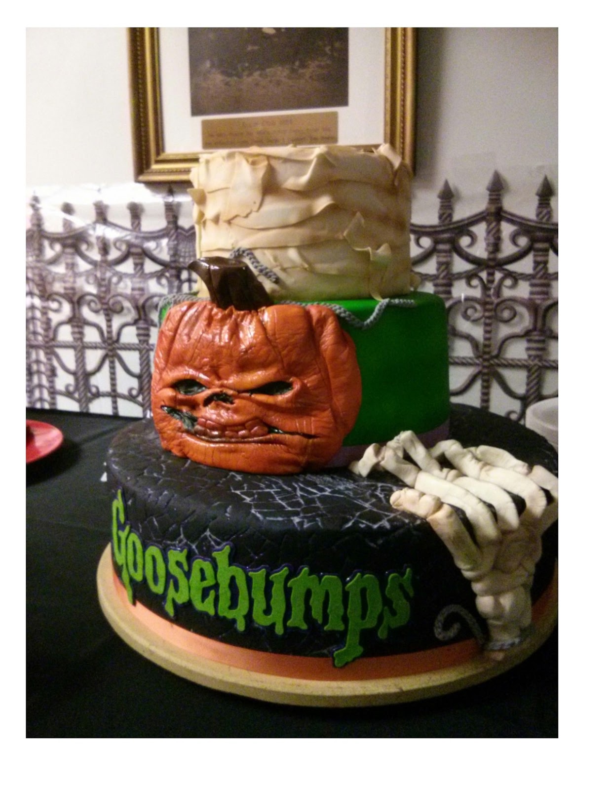 Pin by Jess on Goosebumps Party | Goosebumps party, Halloween party ...