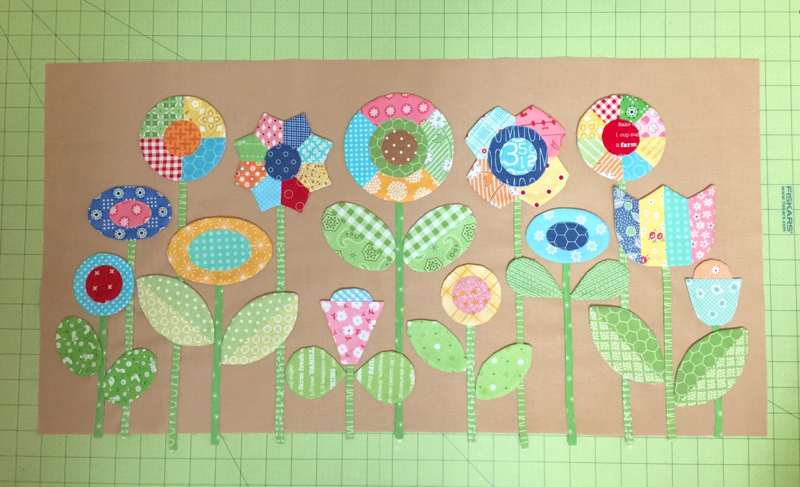 Sew Simple Shapes - Patchwork Flower Garden Tutorial! | Bee In My ...