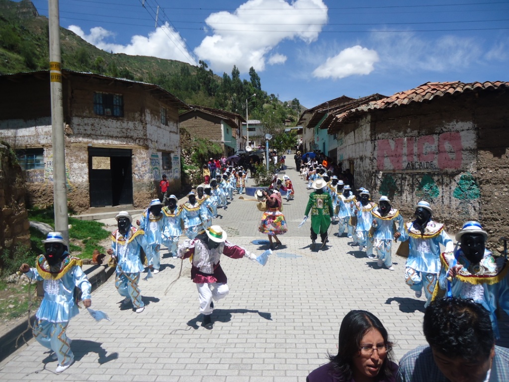 CHIQUIÁN Y SUS AMIGOS / Armando Alvarado Balarezo (Nalo): 4 DE FEBRERO ...