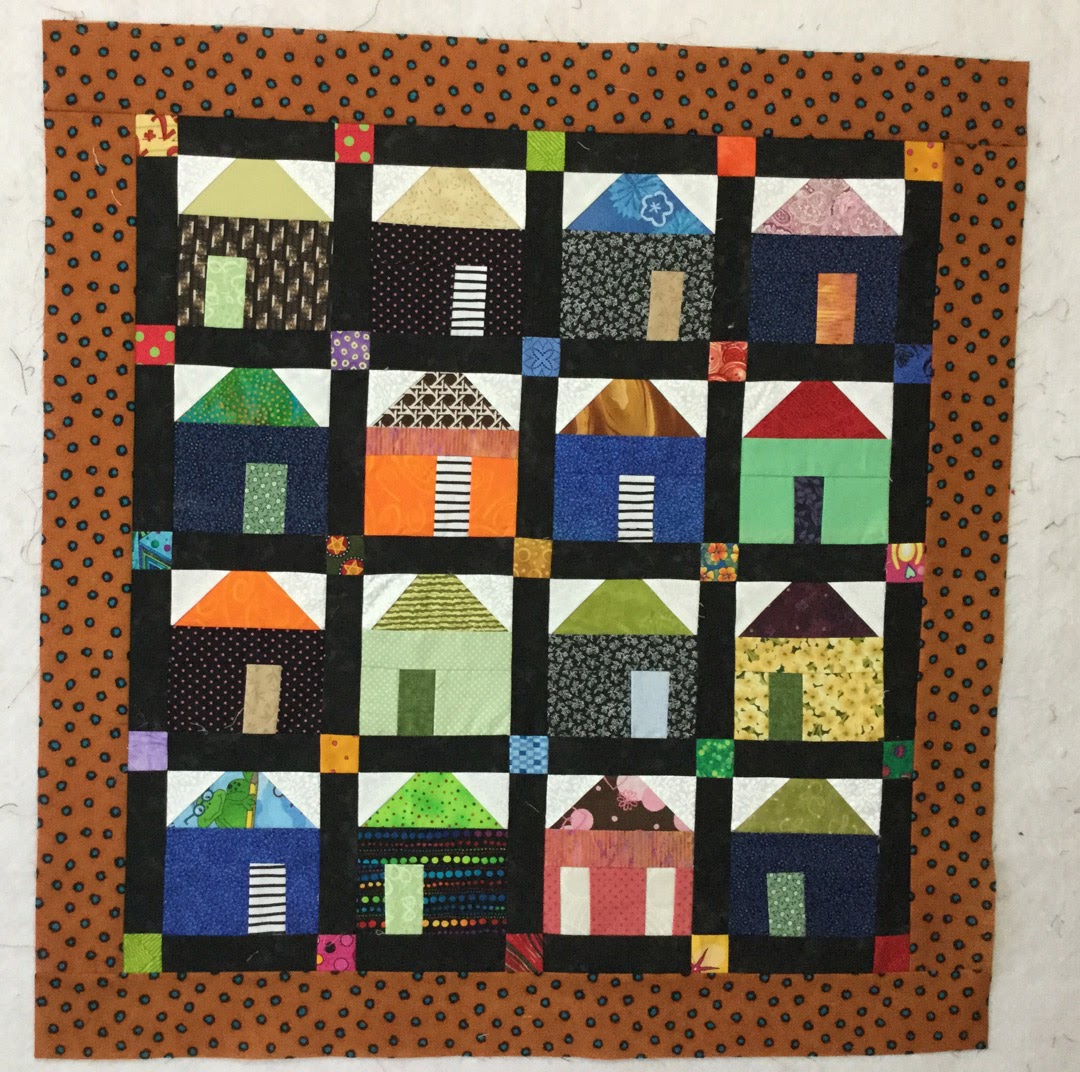 Eat, Sleep, Quilt: That little house quilt