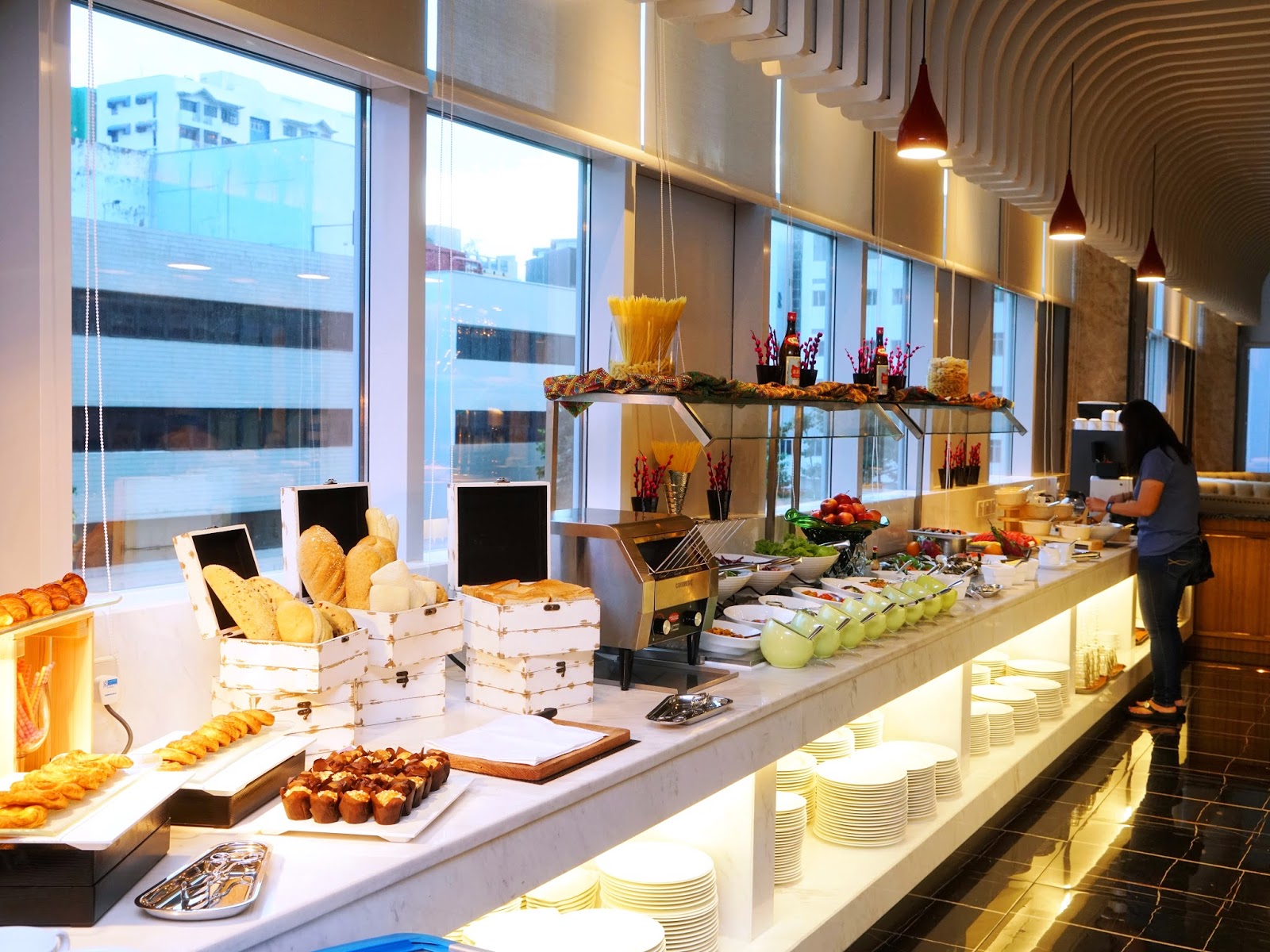 PinkyPiggu: Royale Restaurant @ Mercure Singapore Bugis ~ Peranakan ...