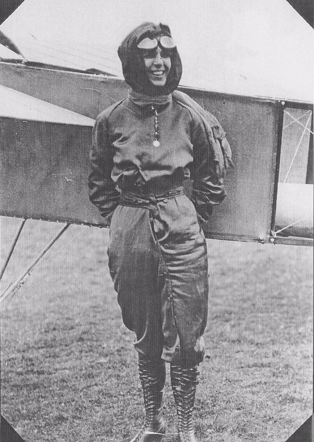 Rare and Fascinating Photos of Harriet Quimby, the First Licensed U.S ...