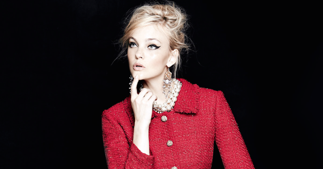 LOOKandLOVEwithLOLO: Lady in RED for the Holiday Season