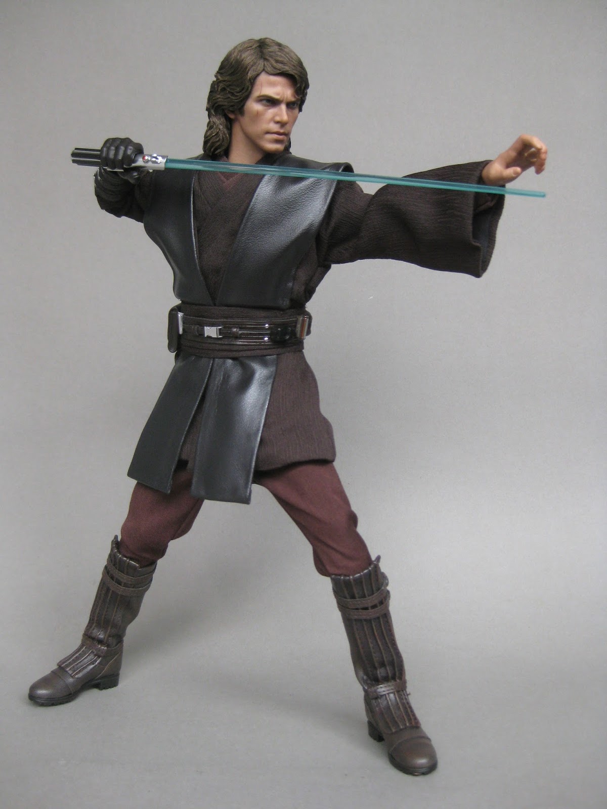 deSMOnd Collection: Hot Toys 1/6 "Anakin Skywalker" in ROTS
