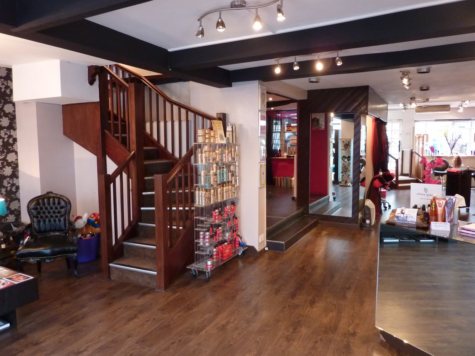 About Dunstable : Shops & Businesses in Dunstable