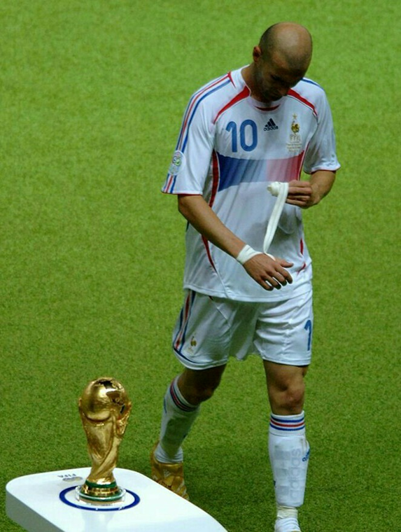 Anonymous Blog : Zinedine zidane: