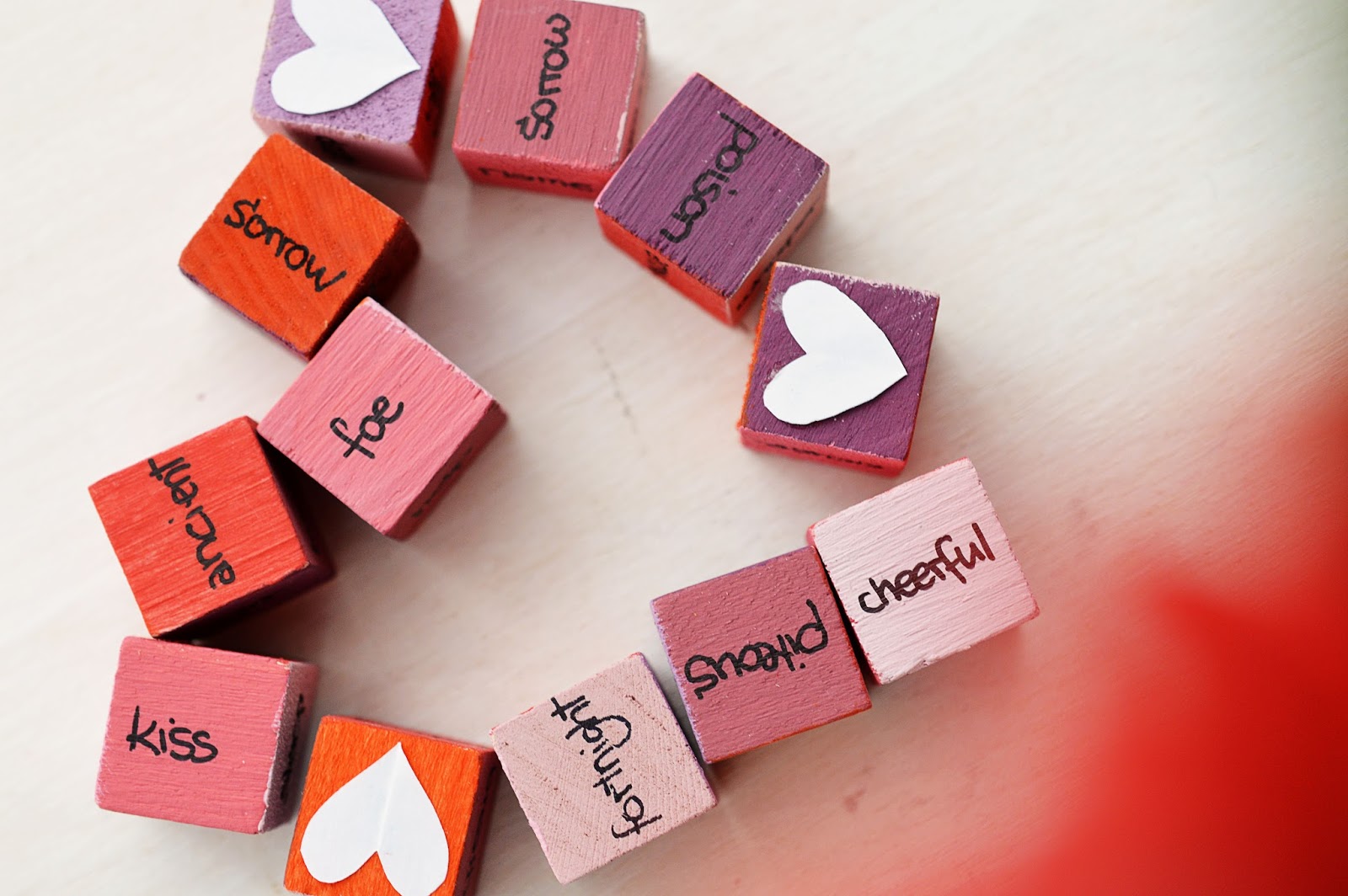 "thus with a kiss I die" | DIY STORY CUBES - Motte