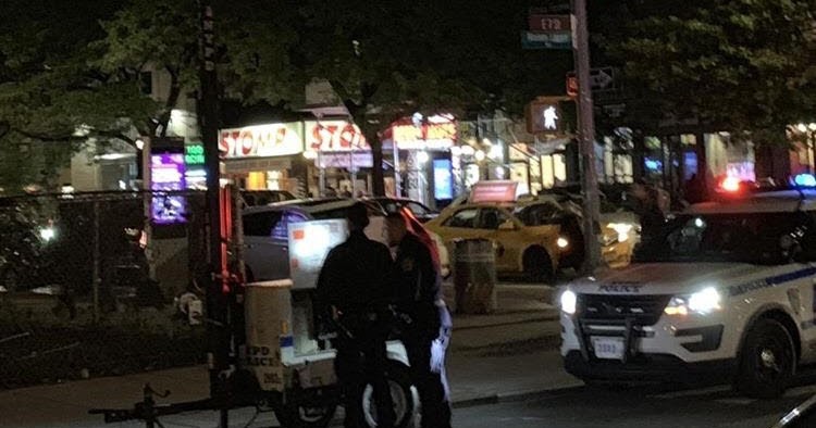 EV Grieve: NYPD light tower back in illuminating action on 2nd Avenue ...
