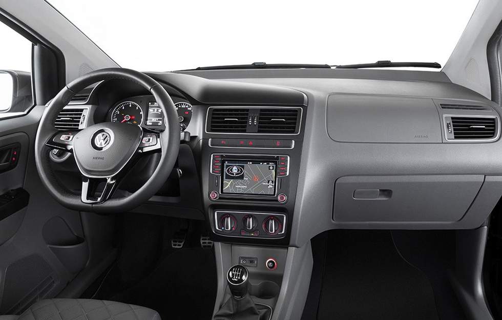 Volkswagen Fox tem novidades na linha 2016 - veja preços