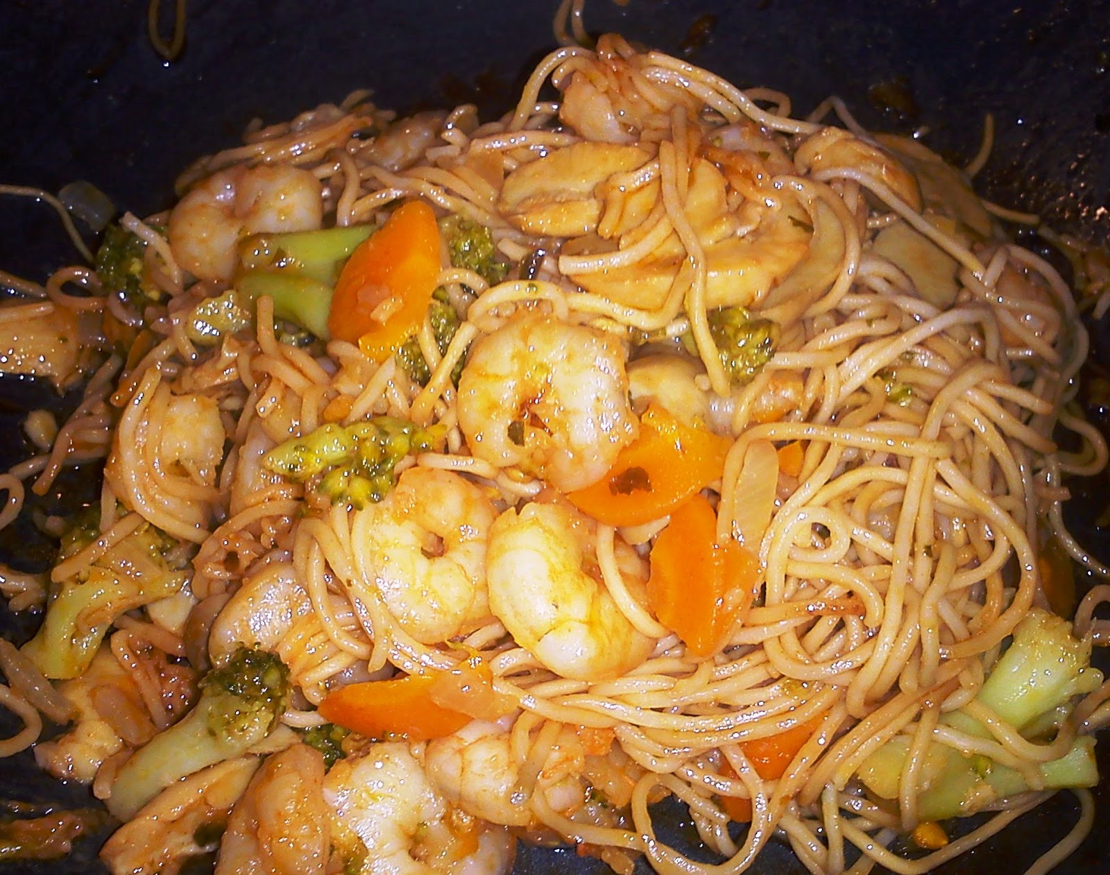 Dicas da Boa Vida by Angel: Massa Chinesa no Wok