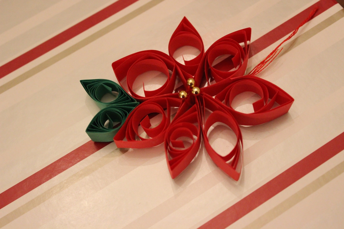 Raising Creative Hearts: Handmade Paper Curls