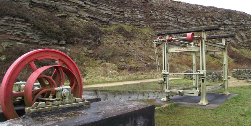 Becoming Listless: Macclesfield Canal. Whitley Green to Bosley Locks.