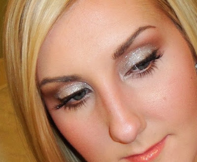 Wedding and Fashion: Silver & Tan Sparkle * J.Lo Inspired