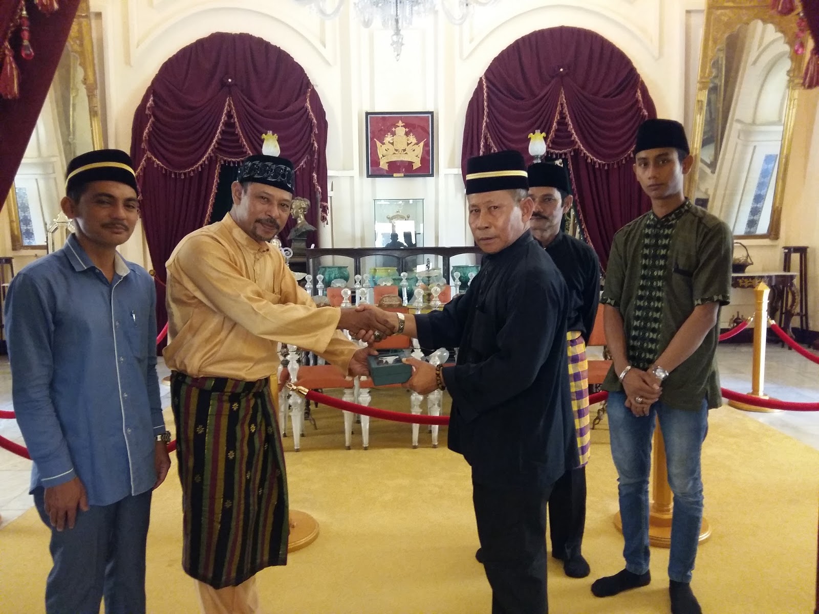 Kesultanan Siak Sri Indrapura: ISTANA SULTAN SIAK