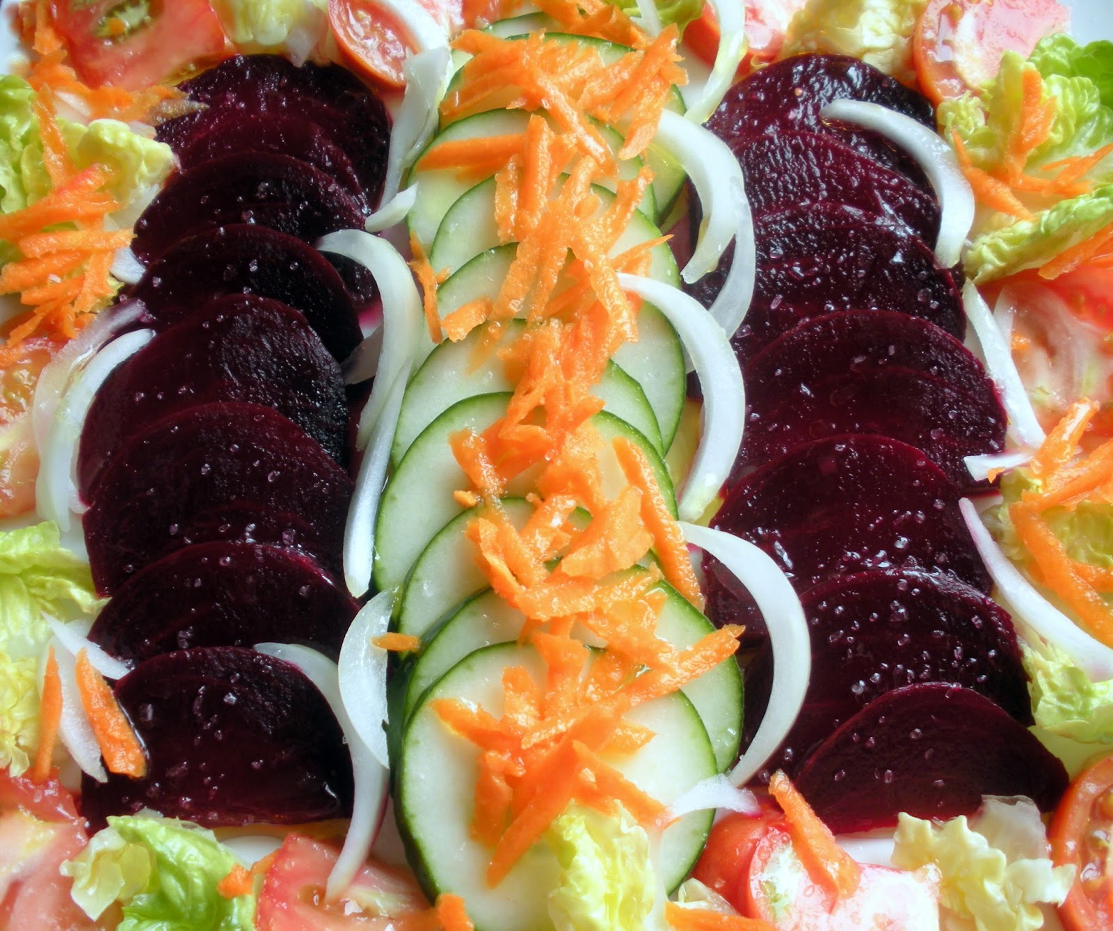 Aquí se cocina: Ensalada de remolacha y pepino