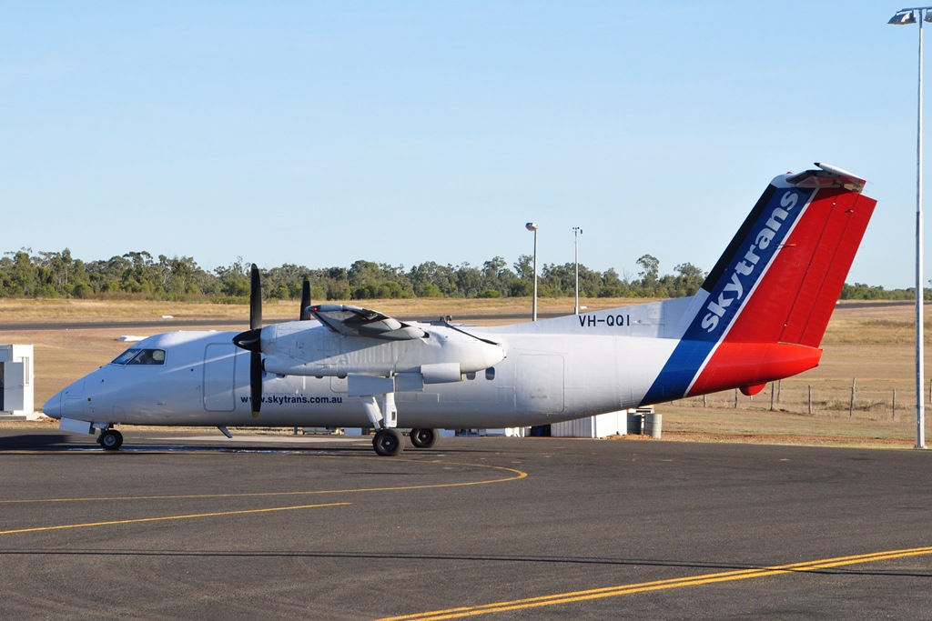 Central Queensland Plane Spotting: New Skytrans Airlines Dash-8-300 at ...