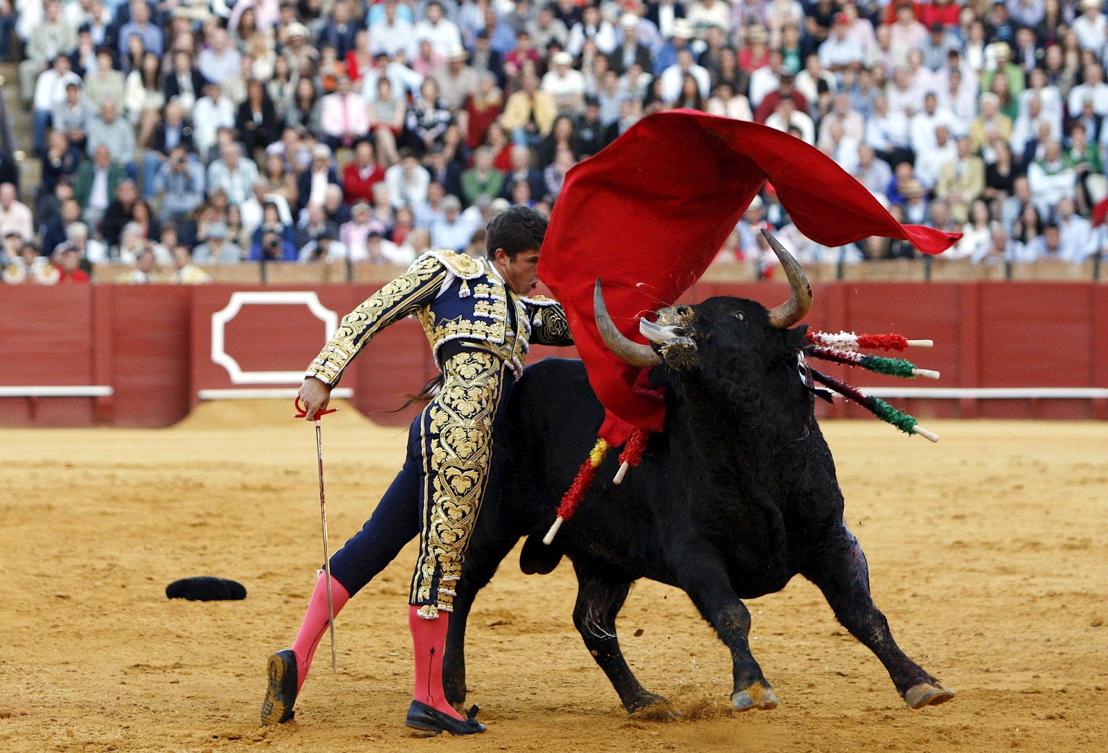 VUELTA AL RUEDO: FERIA DE ABRIL EN SEVILLA – 9ª CORRIDA: Los toreros ...