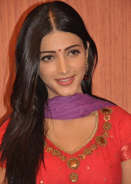 Bollywood Actress Shruti Hassan Red Colored Hot Phot ~