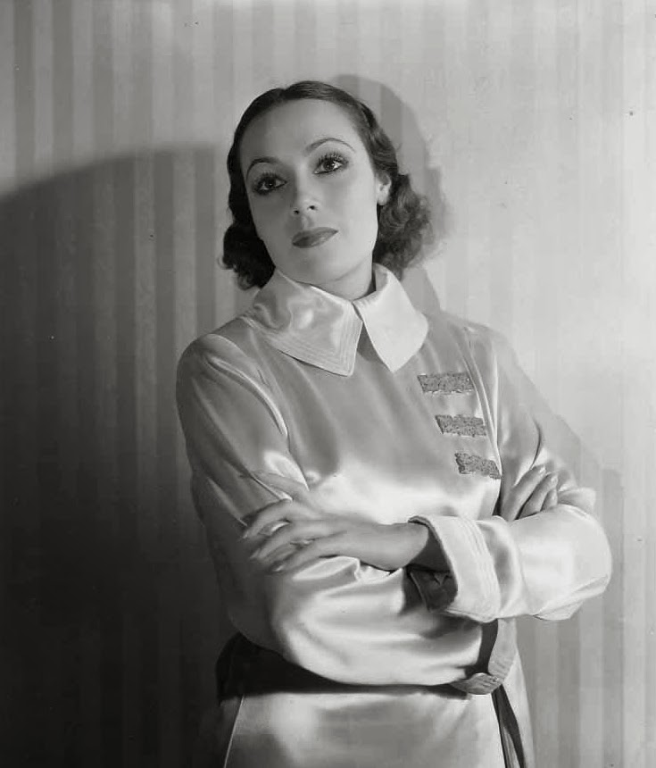 It's The Pictures That Got Small ...: THE SATURDAY GLAMOUR 15!