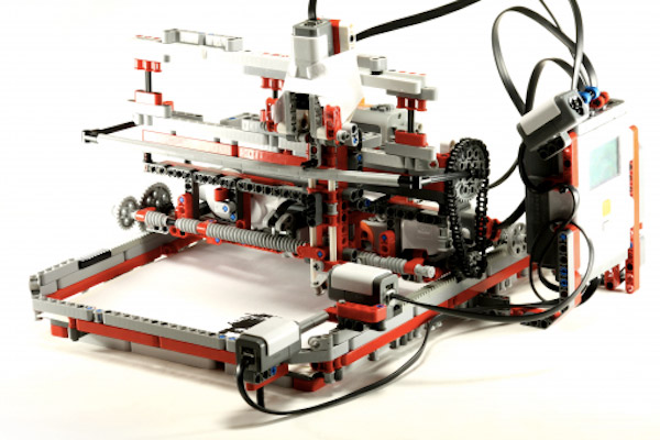 Plotter of designer LEGO - Latest Technology Products