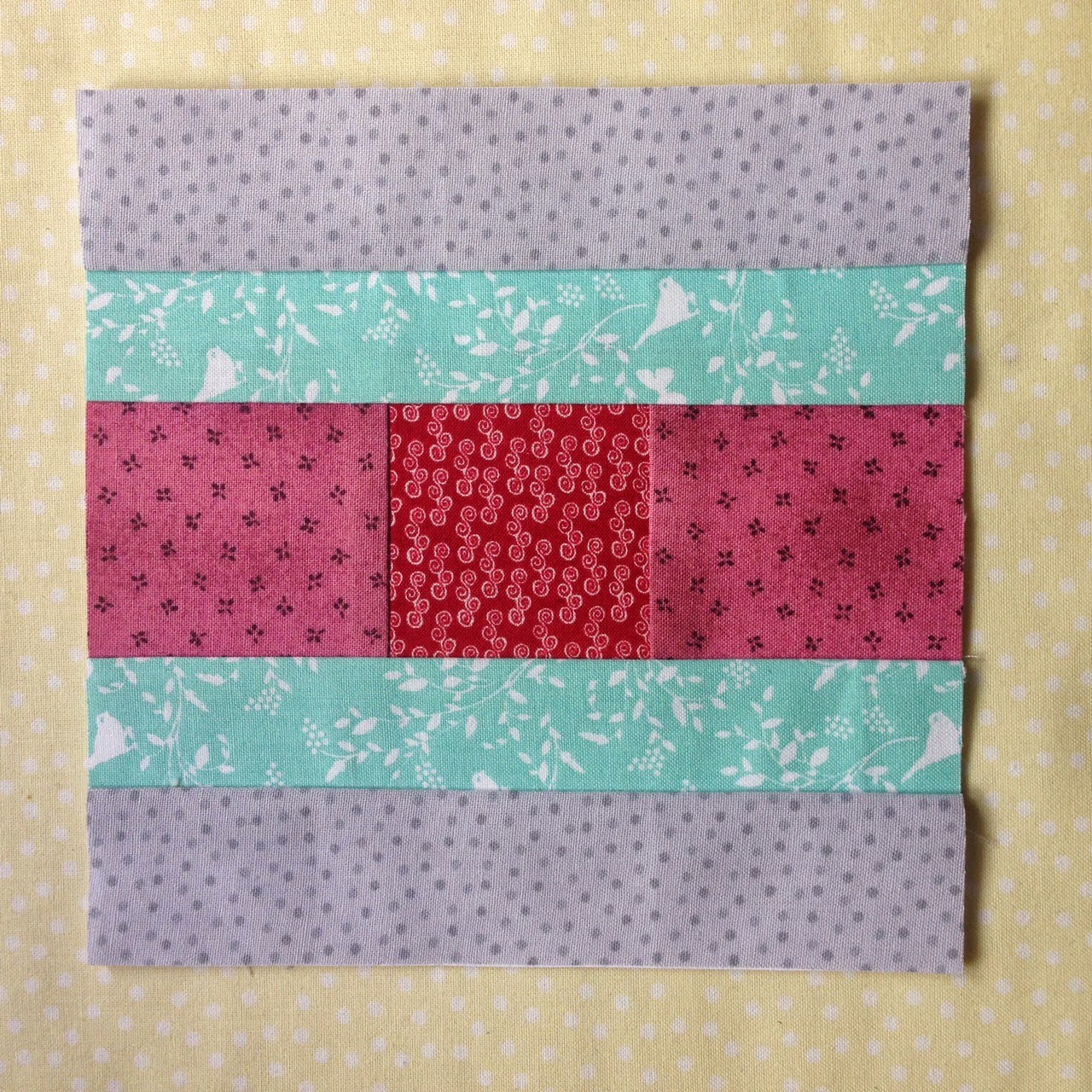 Tutorial- Paper Piecing Part 1 - Threadbare Creations