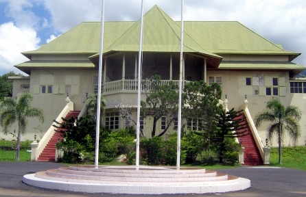 Istana Kesultanan Ternate - ALbantani