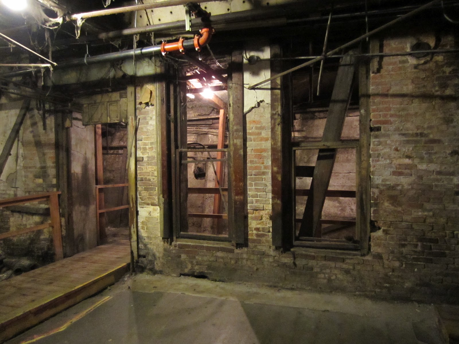 The Final Year: Seattle Underground Tour