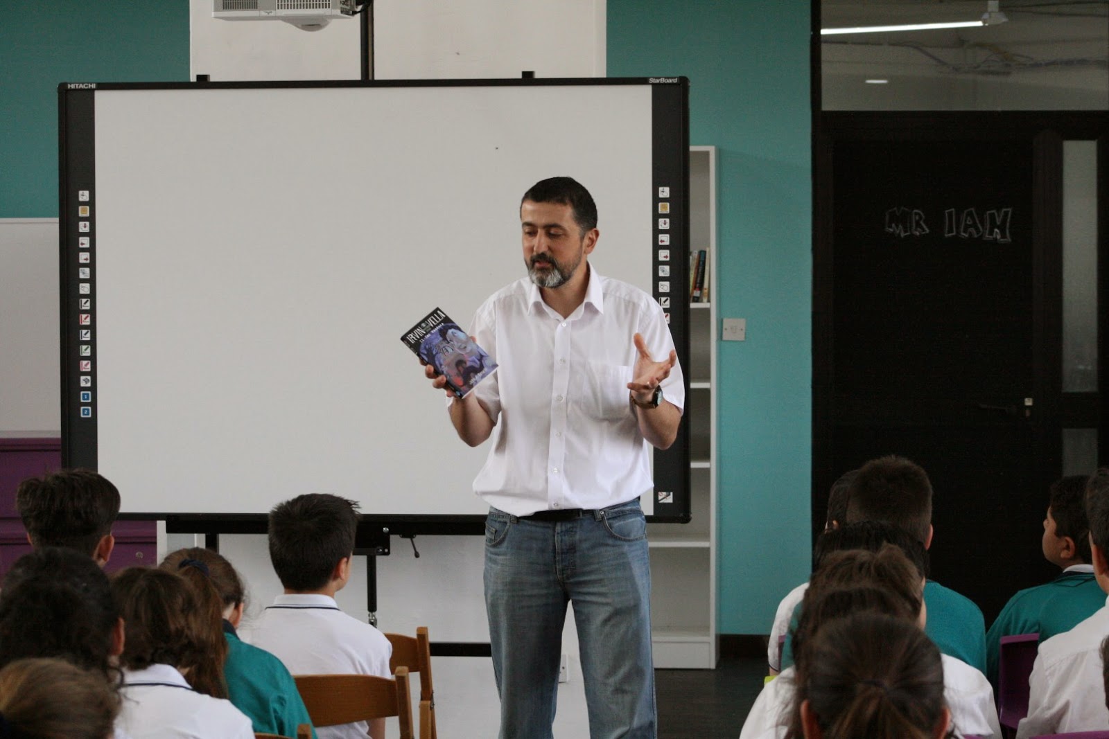 San Anton School Library: World Book Week 2015 - John Bonello