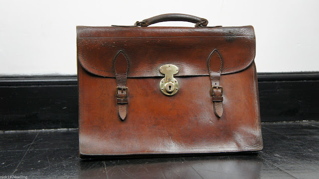 Andersen leather : Briefcase locks