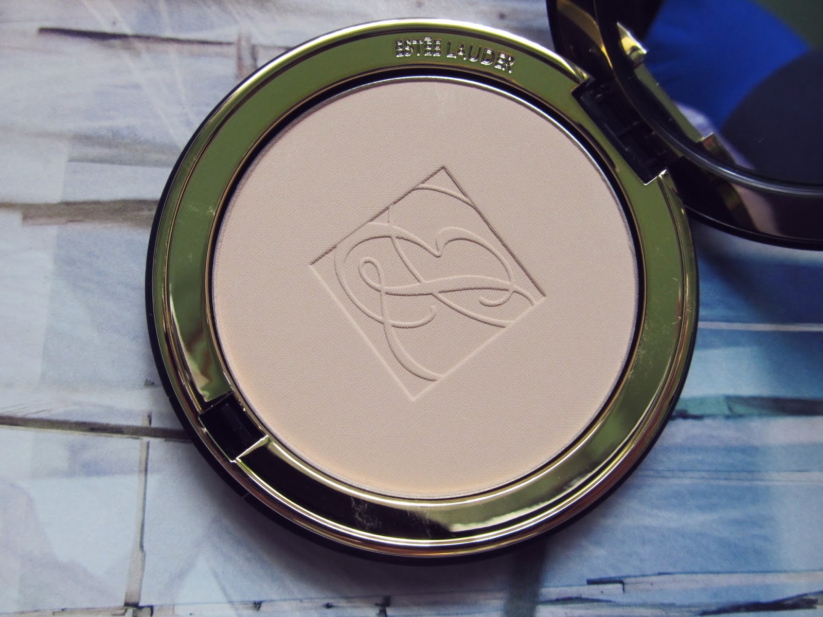 Estée Lauder Double Matte Powder
