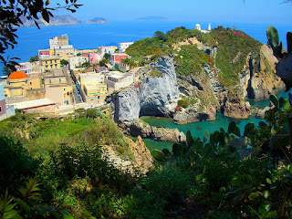 Hello, History Maniacs: Pandateria (Ventotene): Island Prison for ...