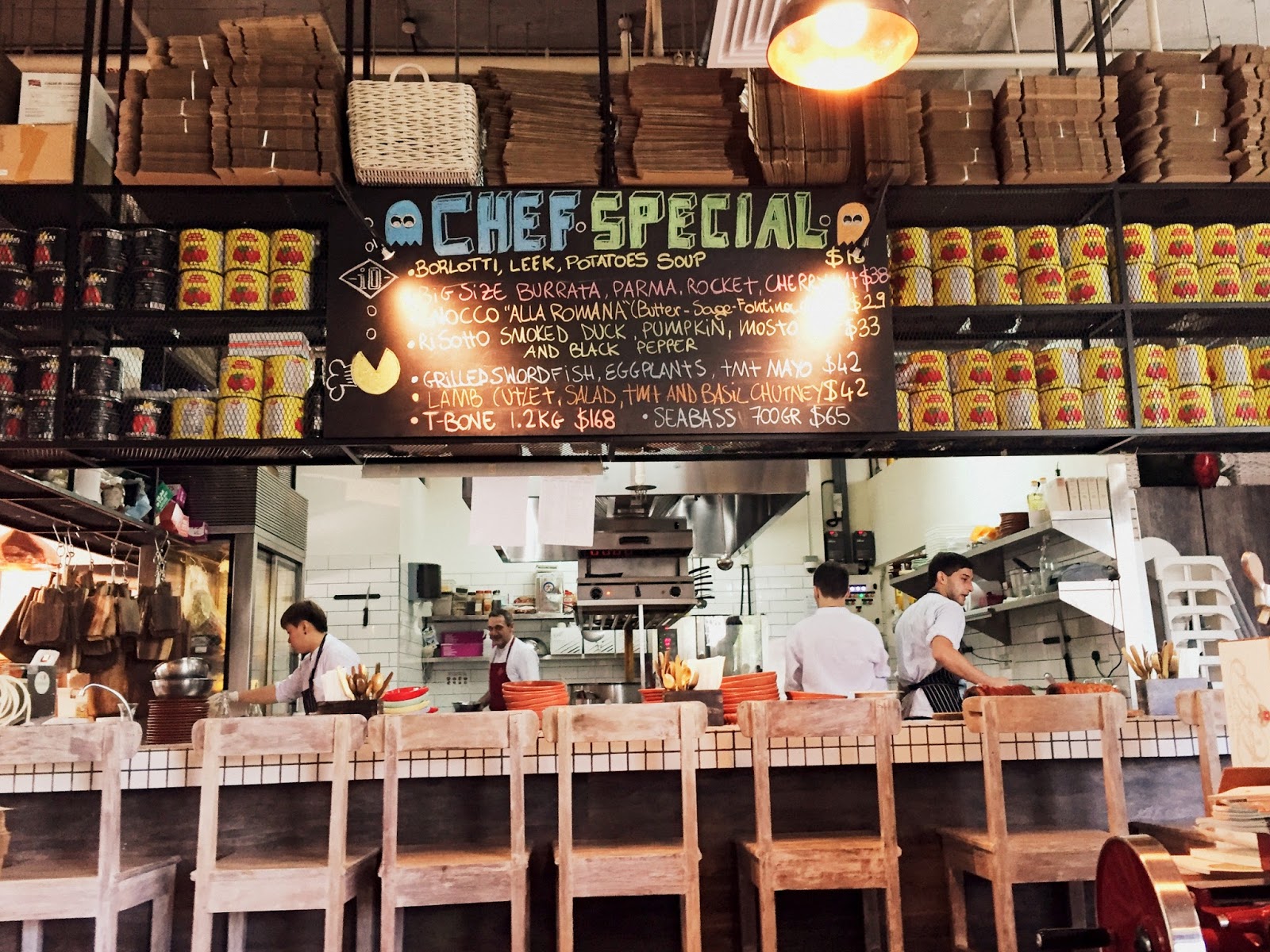 Some Like it Haute: iO Italian Osteria, Hillview Rise at HillV2