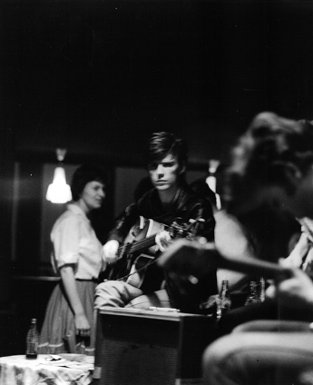 ...Dinosaur Album Guides: A Portrait Of The Bassist: An Examination of ...