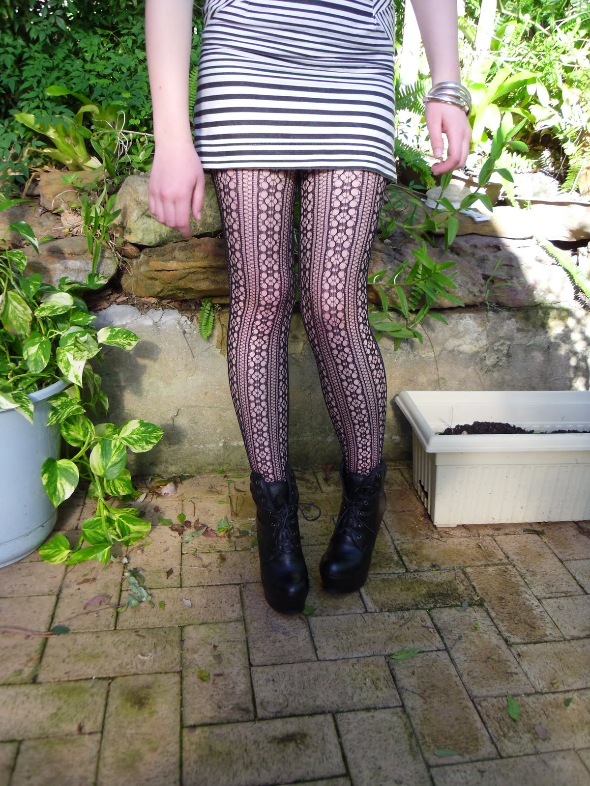 Featured blog - Happyillusion.tumblr.com - Fashionmylegs : The tights ...