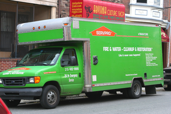 The Cemetery Traveler - by Ed Snyder: Halloween Horror