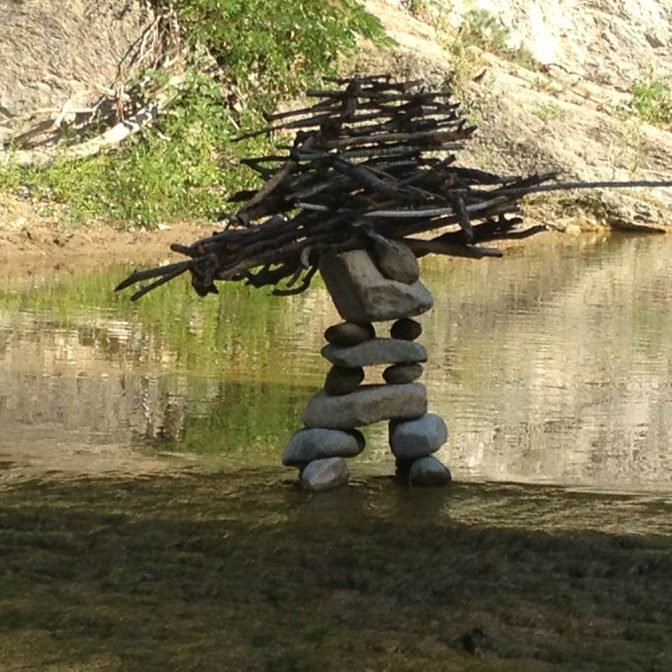 Roy Staab: the nineth work..Four stone base Flatstone three stones branches