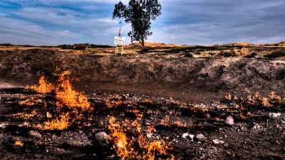 THE MOST WORLD RECORD``: 10 Eternal Fire in the World Is Happening In ...