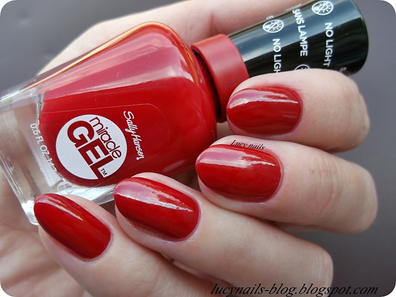 Sally Hansen Miracle Gel nr 680 Rhapsody Red i truskawkowe naklejki od ...