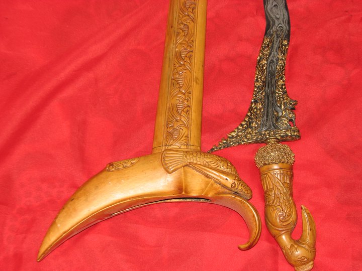 Pusat Keris: Keris Pancuran Mas