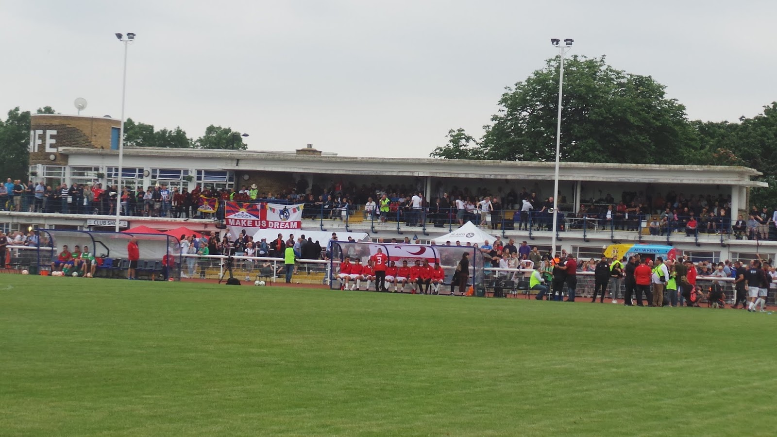 The Wycombe Wanderer: Enfield Town - Queen Elizabeth II Stadium