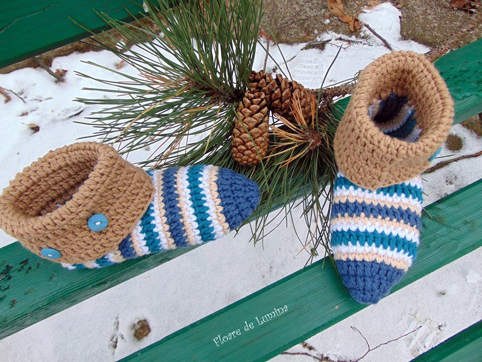 Floare de Lumina: botosei crosetati - sosete crosetate de interior