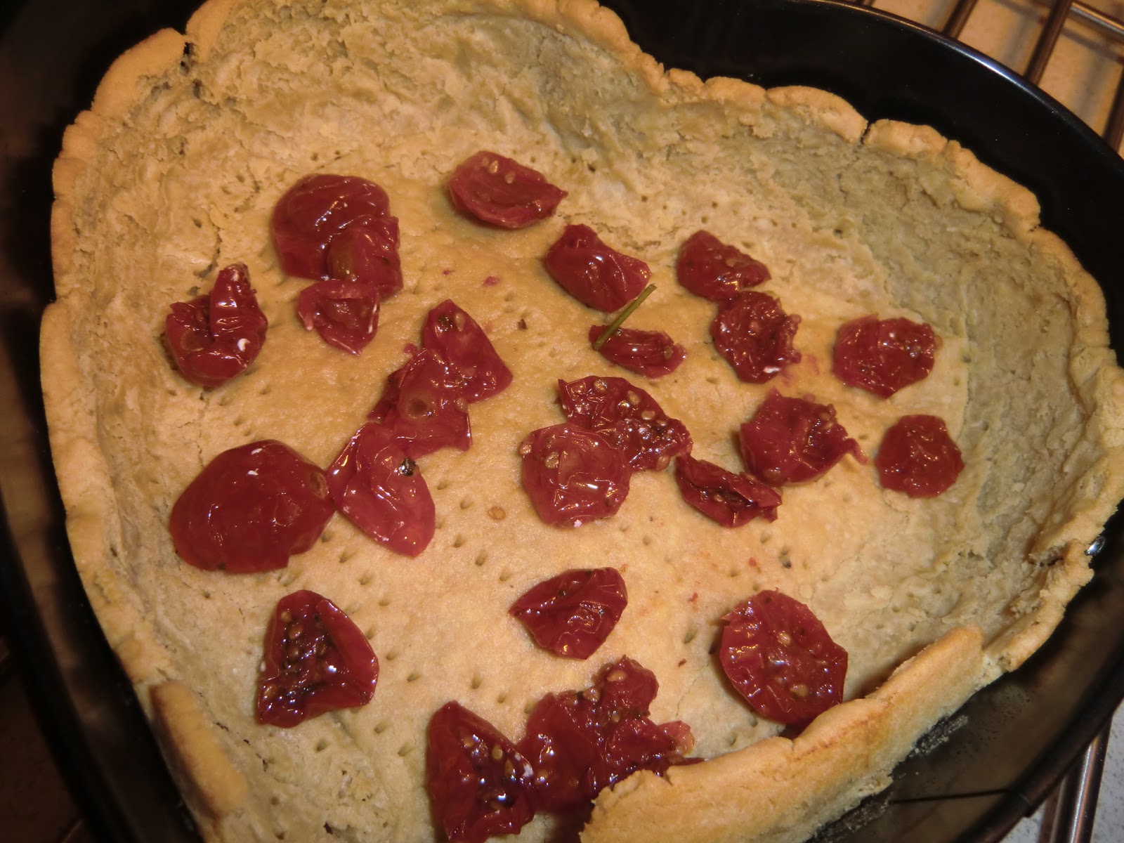 Kjerstis mat och prat: Hjärtlig Valentinopaj med saffran, tomat, räkor ...